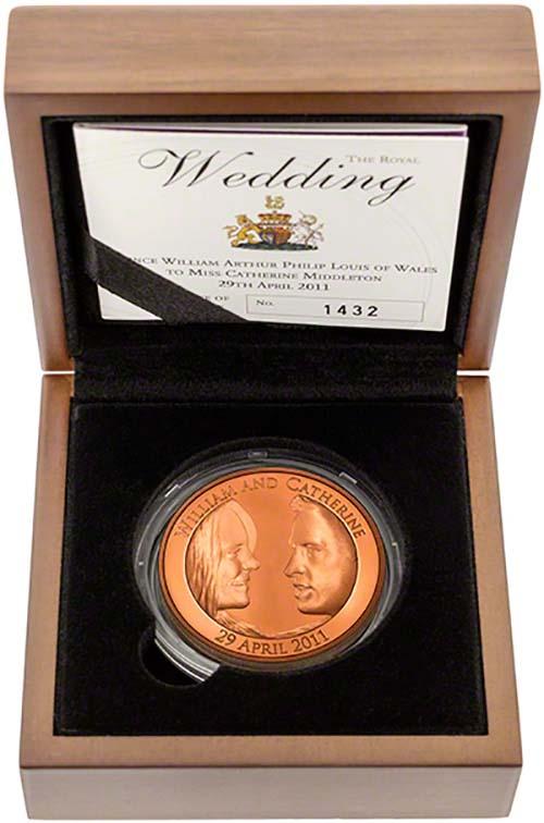 2011 Royal Wedding - William and Kate £5 Gold Proof | Chard